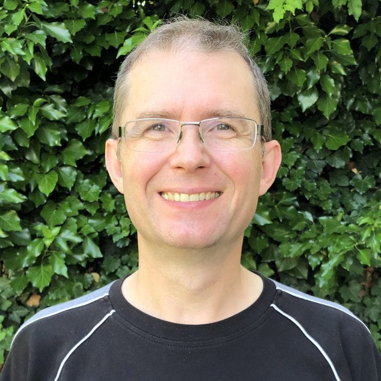 About Us - Our Company & Team | MAKBIZ Ventures Inc.